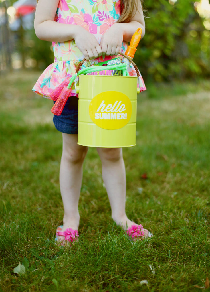 Summer Fun Storage Bucket - With Free Printable